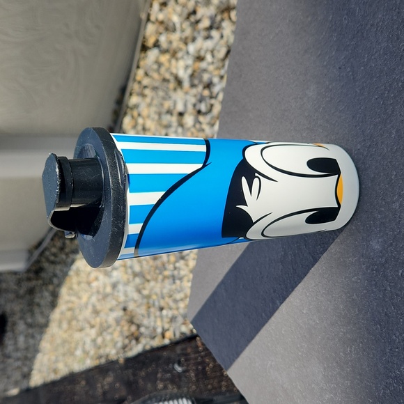 Tupperware | Dining | Euc Tupperware Disney Donald Duck 6 Oz Tumbler ...